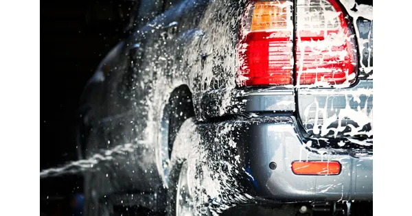 Professionelle Autoreinigung - 63% Rabatt - DeinDeal - ab 05.05.2014 ...